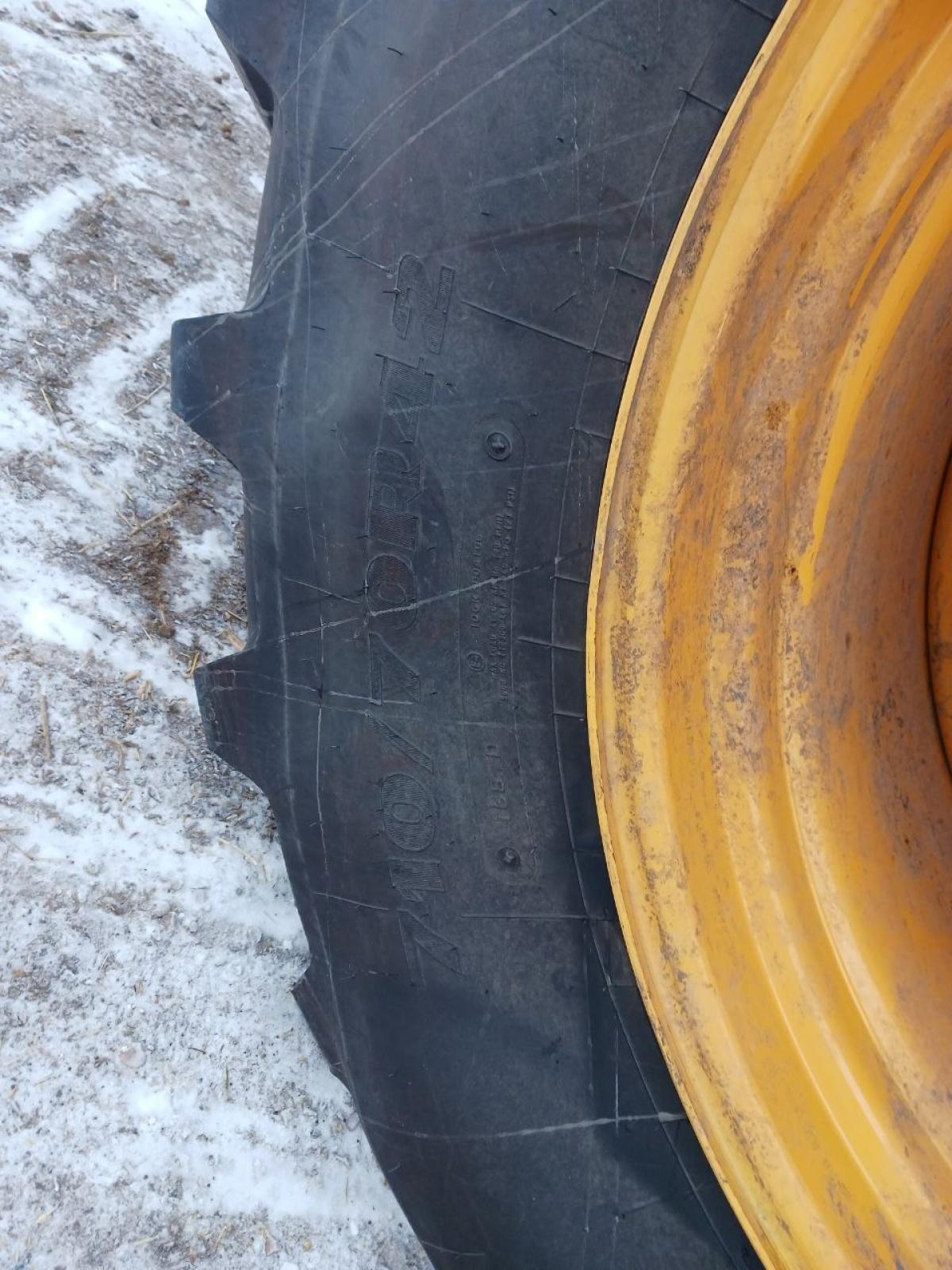 Used Versatile 430 for sale in Alberta