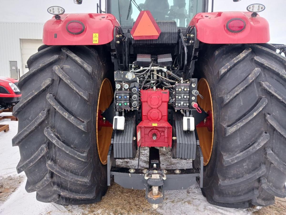 Used Versatile 430 for sale in Alberta