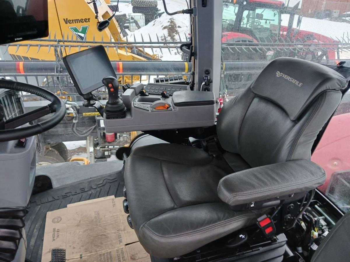 Used Versatile 430 for sale in Alberta