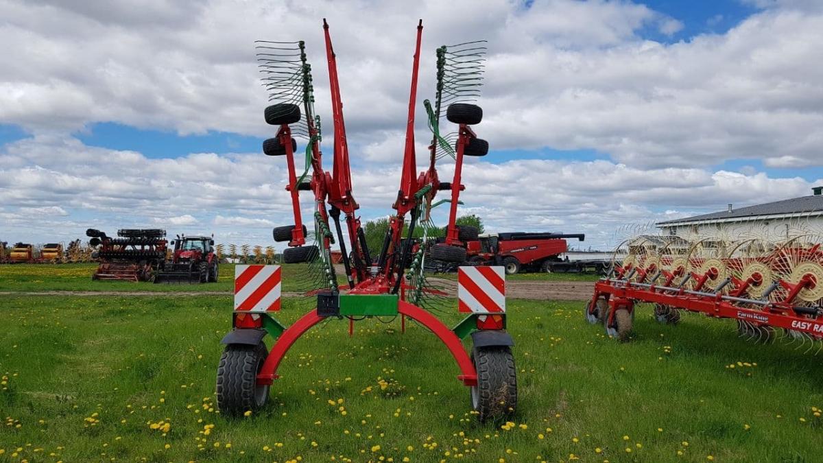 New Farm King RR7700 for sale in Alberta
