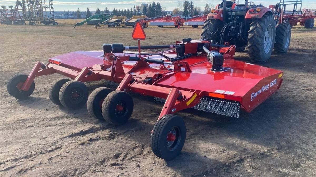 New Farm King Y1531-6 flex-wing for sale in Alberta