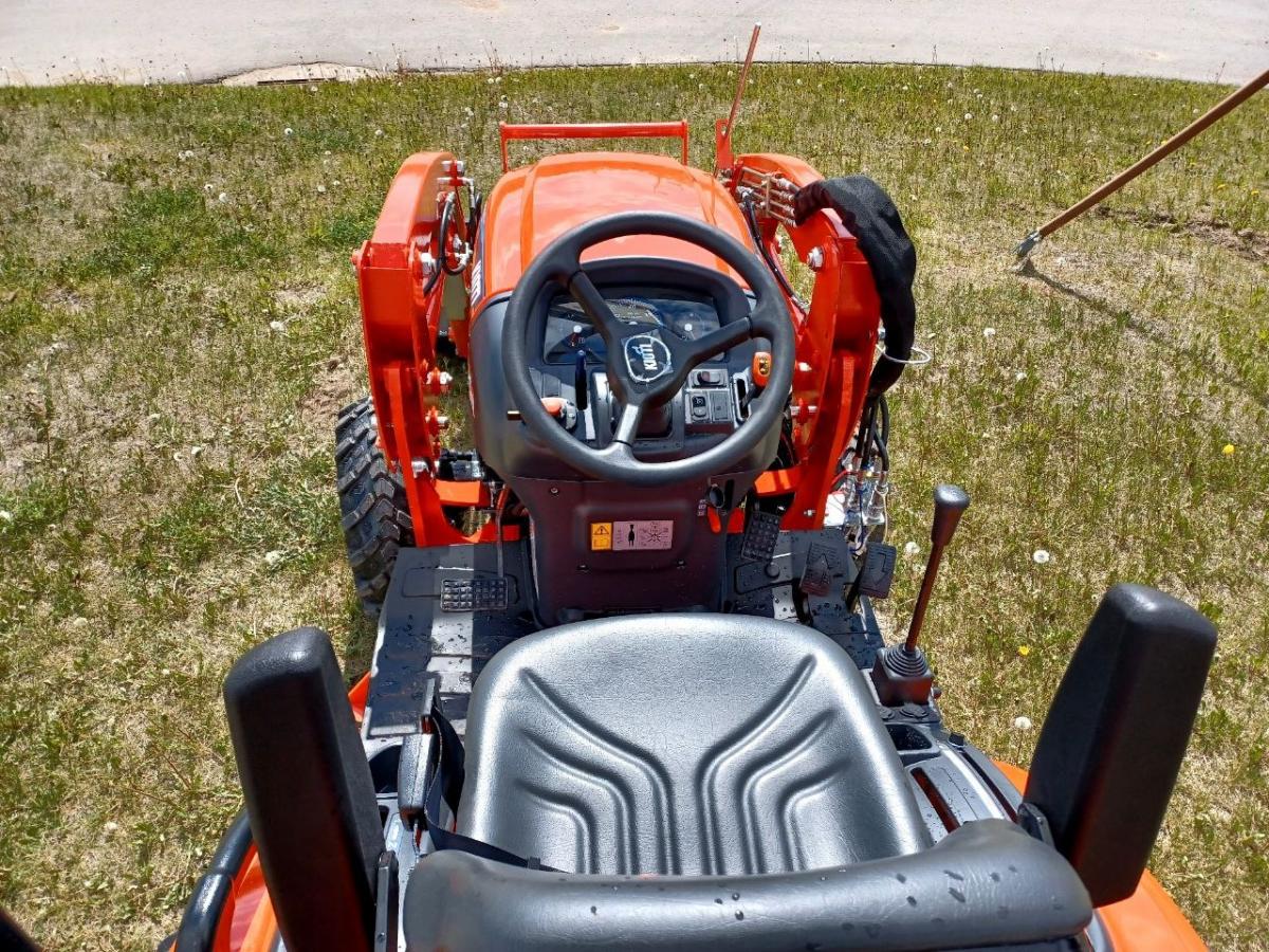 New Kioti CX2510 HST for sale in Alberta