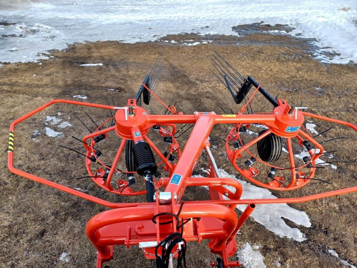 New Kuhn Haybob 300 for sale in Alberta