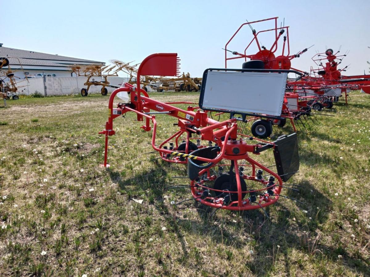 New Kuhn Haybob 360 for sale in Alberta