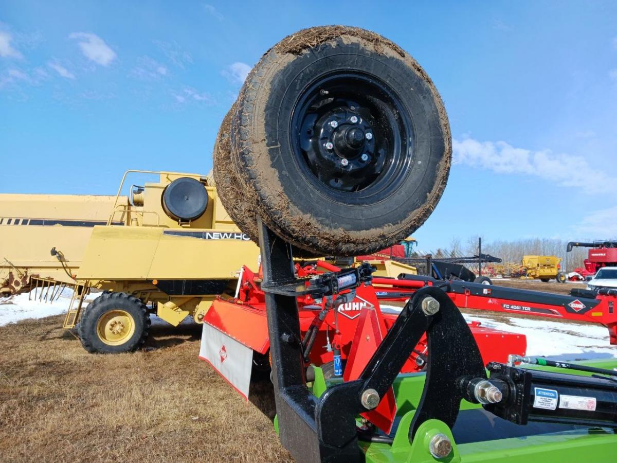 New Mandako L4560 for sale in Alberta