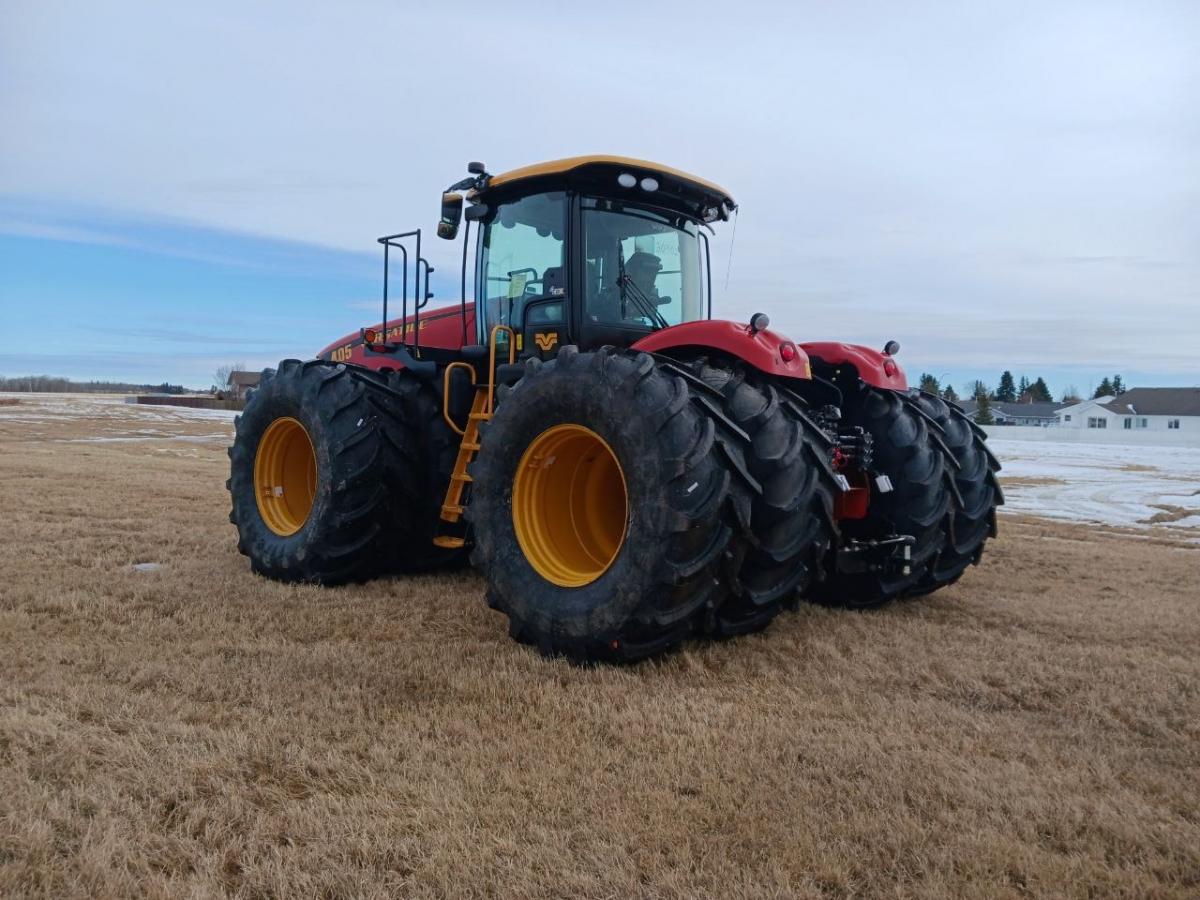 New Versatile 405 for sale in Alberta
