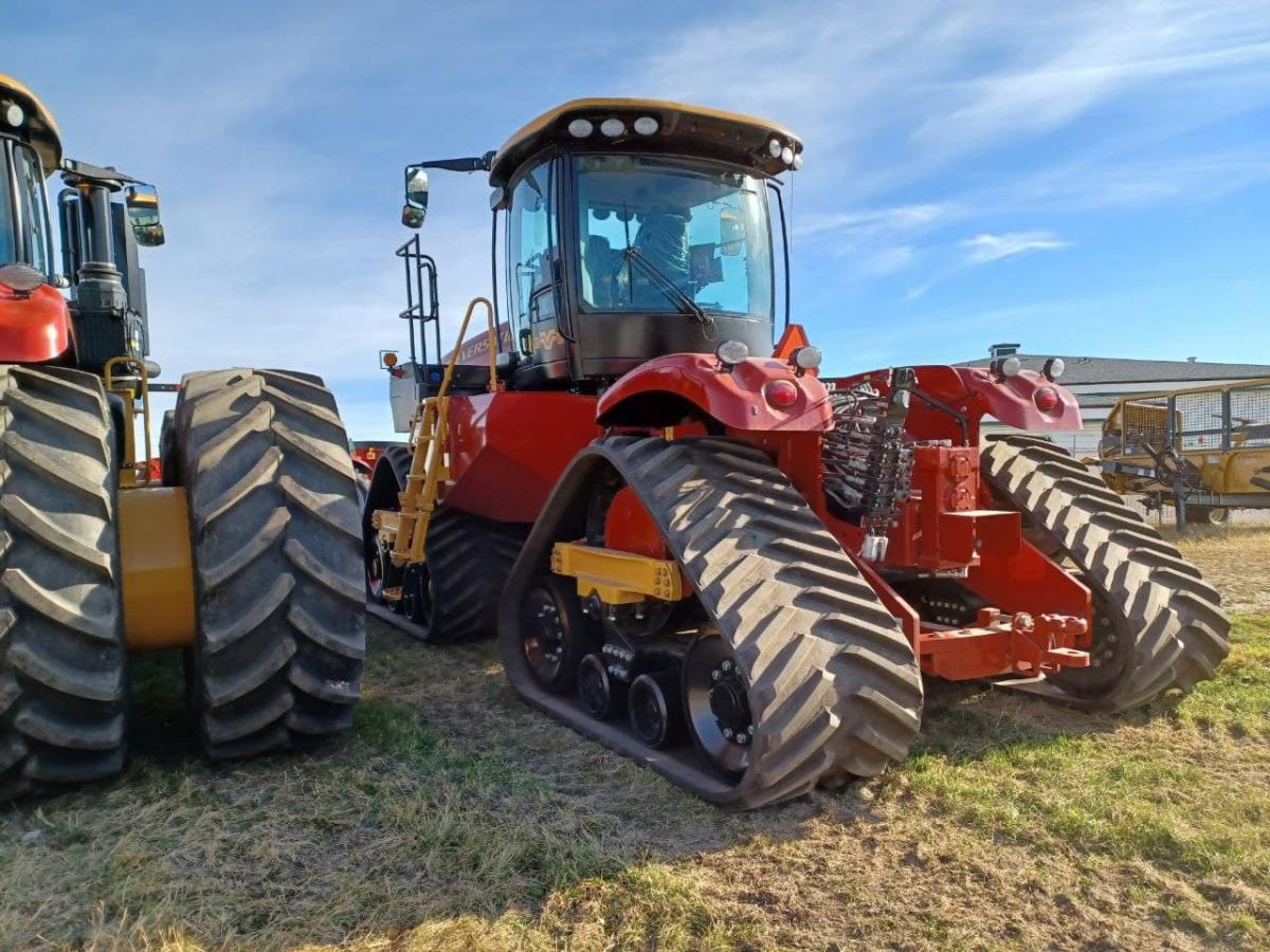 New Versatile DT520 for sale in Alberta