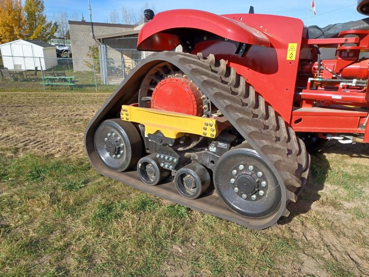 New Versatile DT520 for sale in Alberta