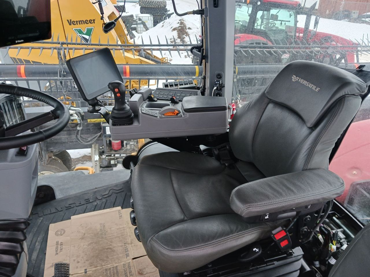 Used Versatile 430 for sale in Alberta