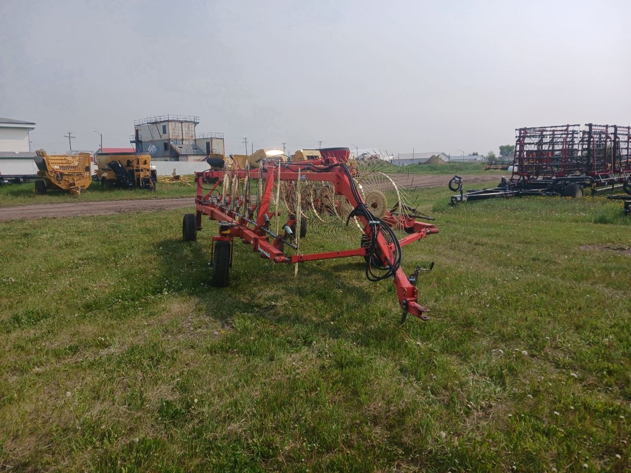 Used Sitrex 12 wheel rake for sale in Alberta