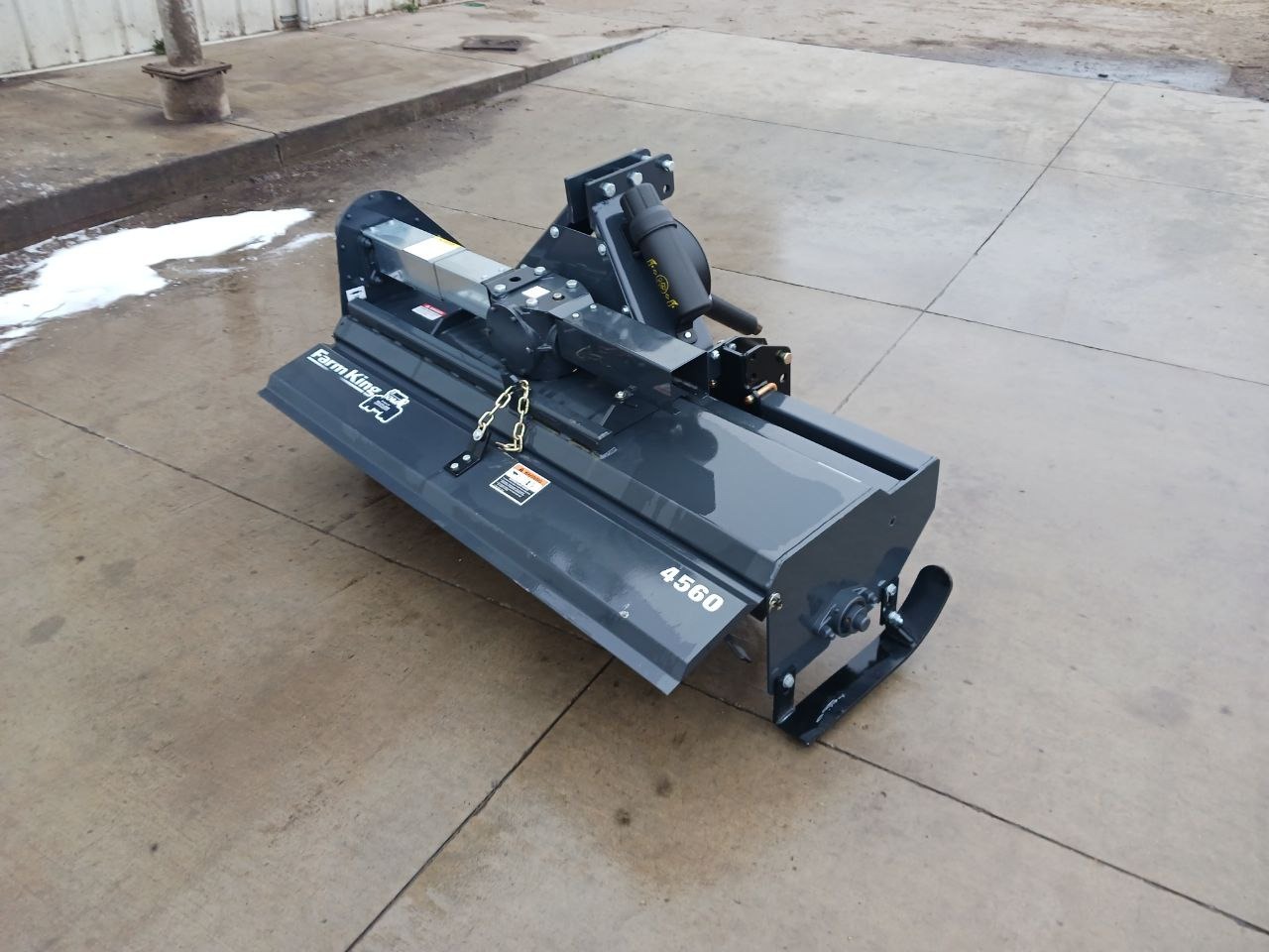 New Farm King 4560 for sale in Alberta