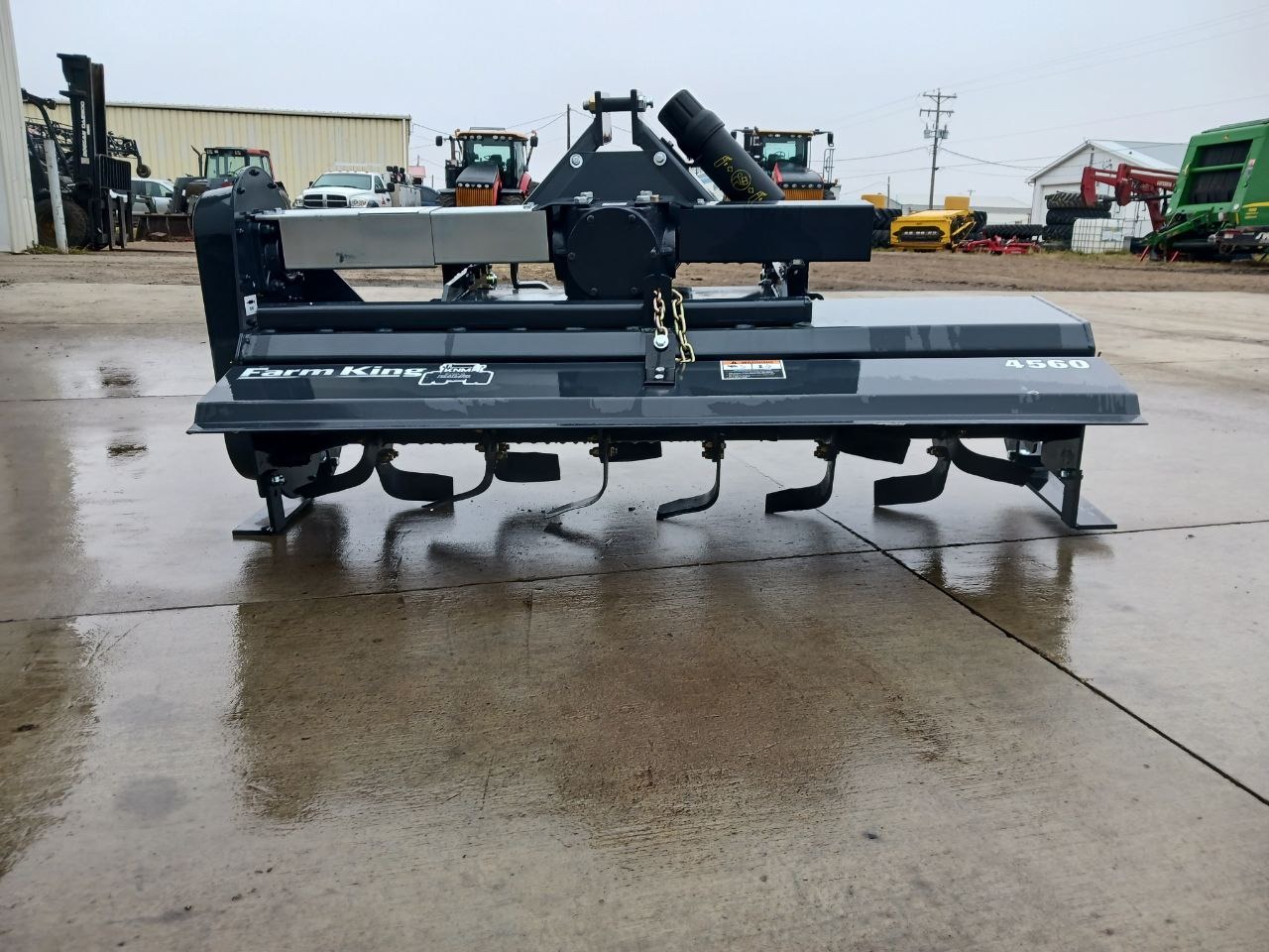 New Farm King 4560 for sale in Alberta