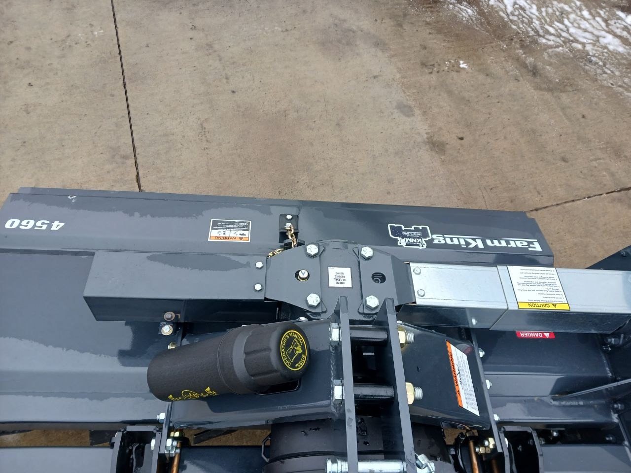New Farm King 4560 for sale in Alberta