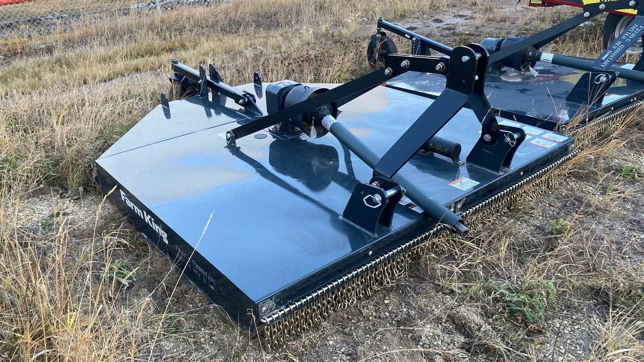 New Farm King Y728S for sale in Alberta