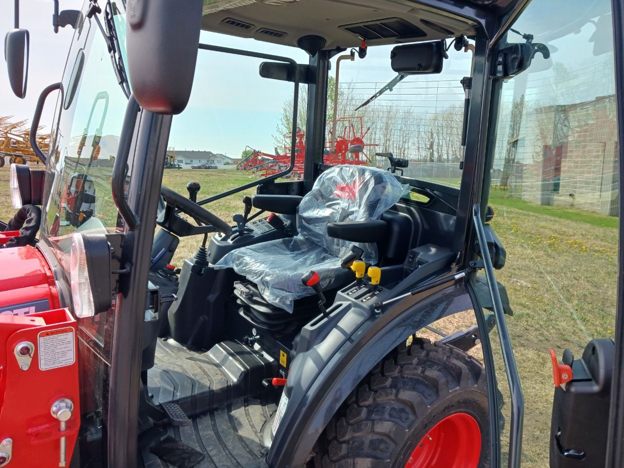 New Kioti CX2510HCB Cab for sale in Alberta
