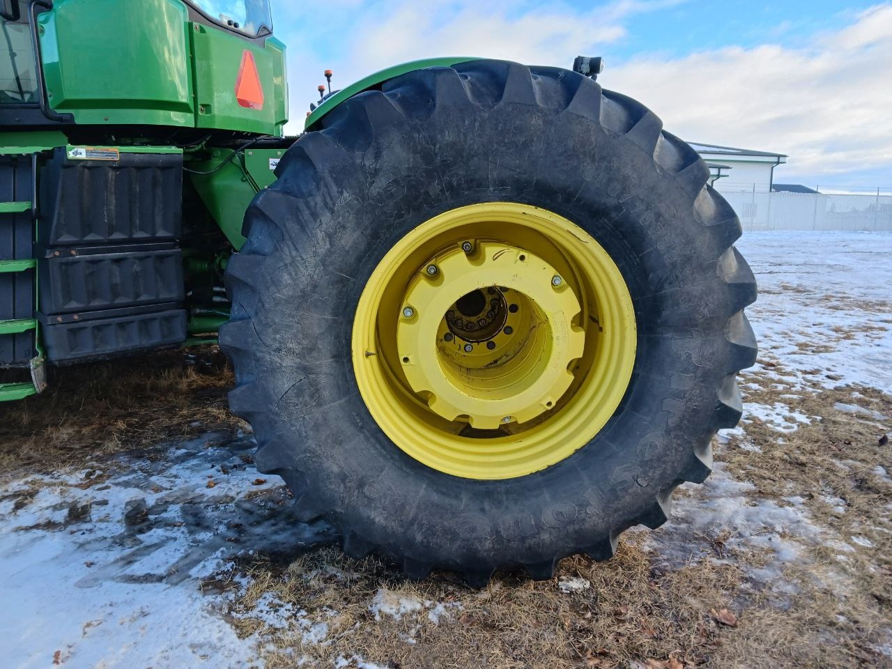 Used John Deere 9460R for sale in Alberta
