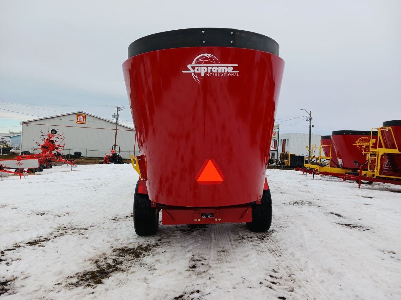 New Supreme 700T for sale in Alberta