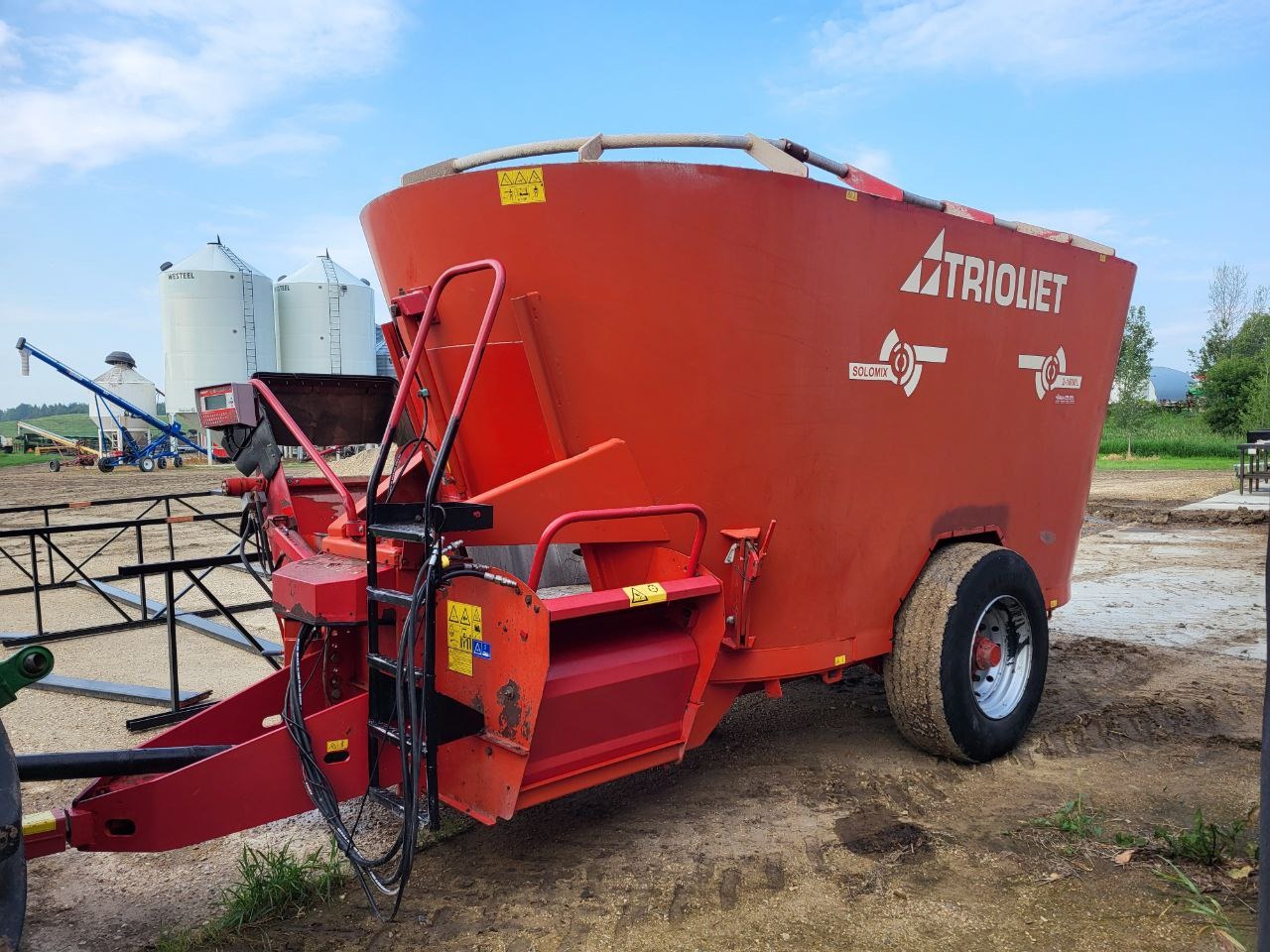 Used Trioliet SM1600-L for sale in Alberta