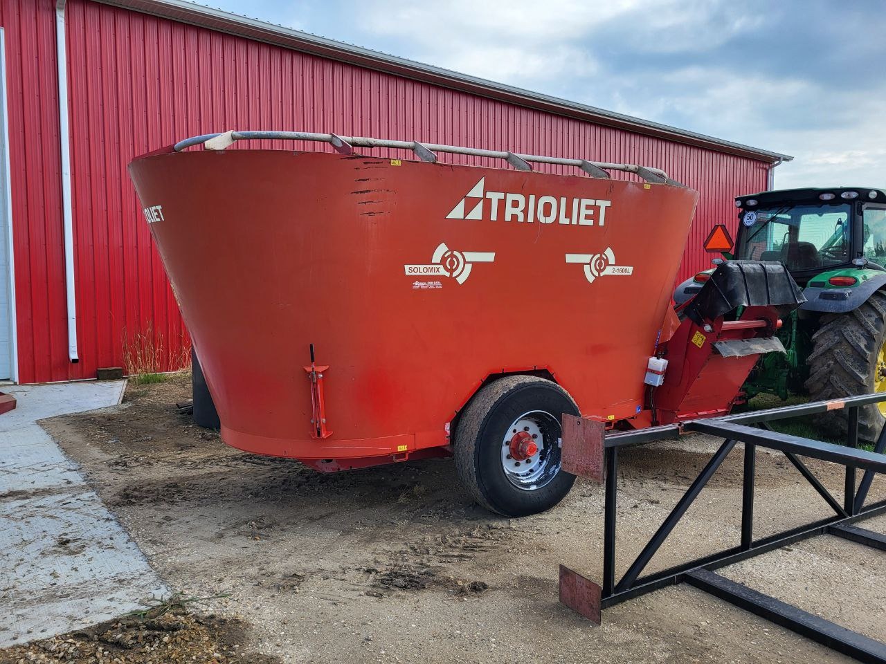 Used Trioliet SM1600-L for sale in Alberta