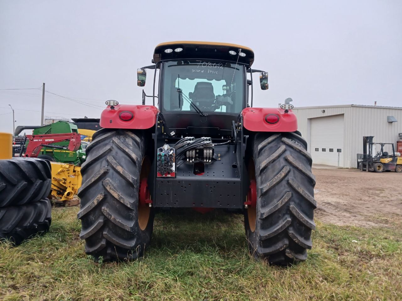New Versatile 580 Scraper for sale in Alberta