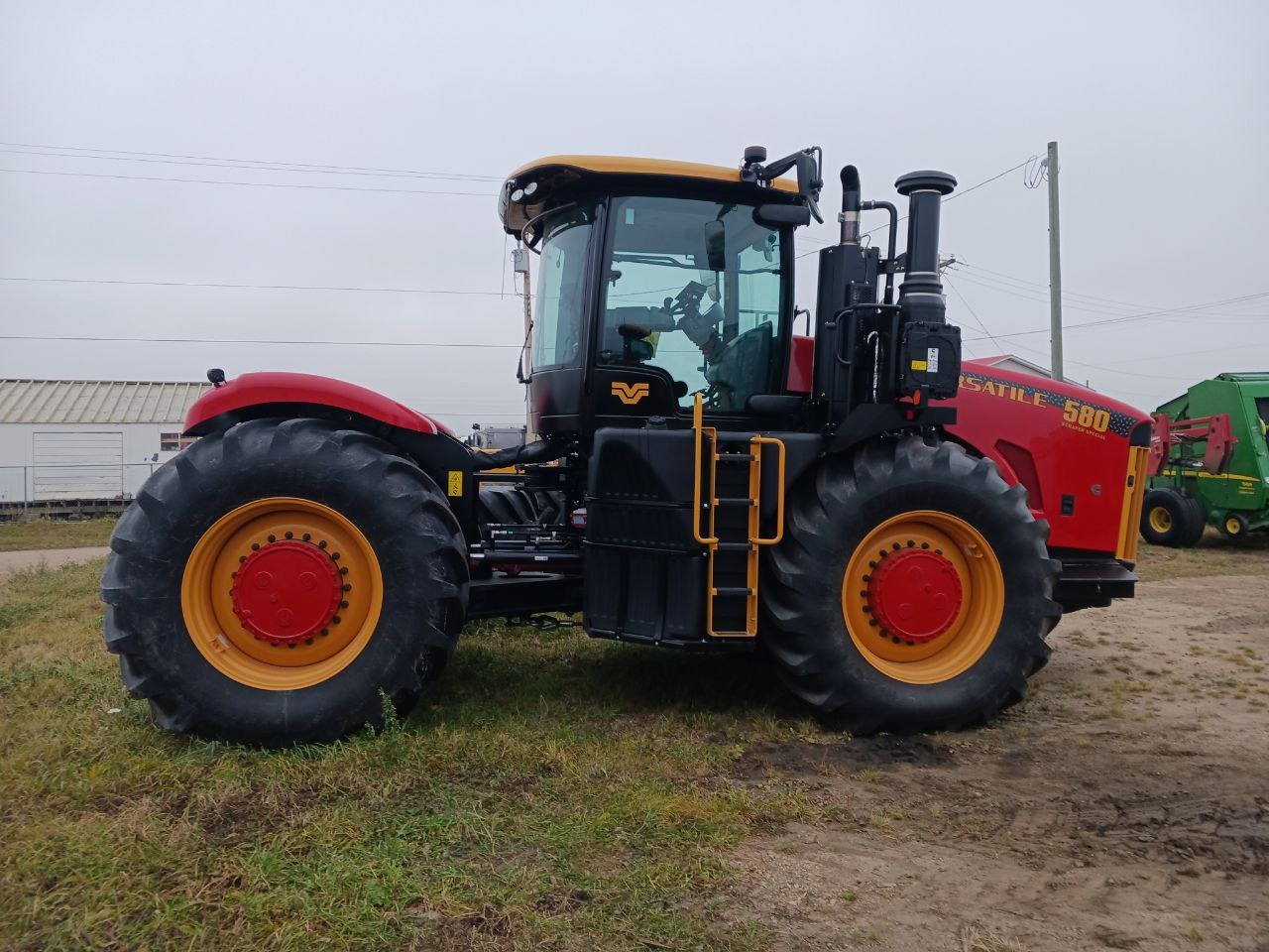 New Versatile 580 Scraper for sale in Alberta