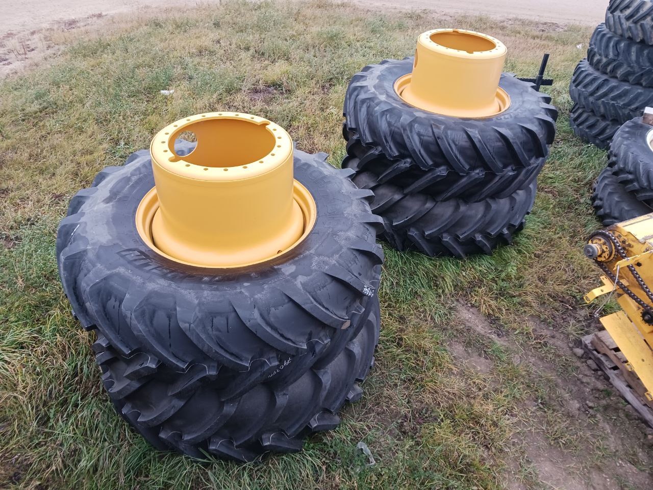 New Versatile 580 Scraper for sale in Alberta